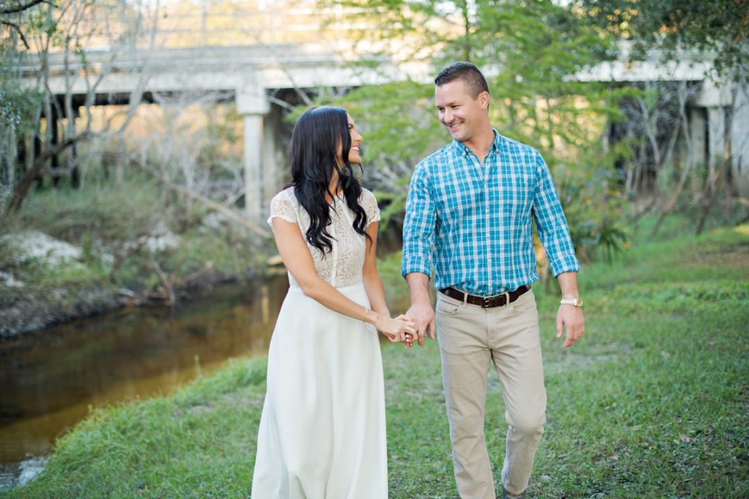 Sarah and Andy's Riverside Oviedo Engagement - Kristen Weaver Photography