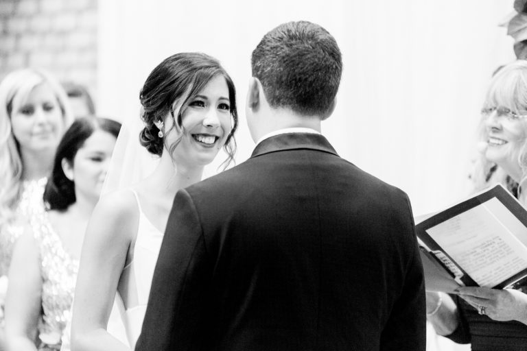 A New York Inspired Oxford Exchange Wedding - Kristen Weaver Photography
