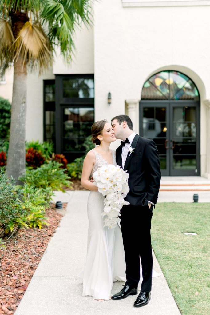 A candlelit Winter Jewish wedding celebration at the Alfond Inn ...