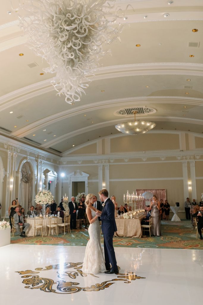 A whimsical enchanted garden at this Vinoy Wedding - Kristen Weaver ...