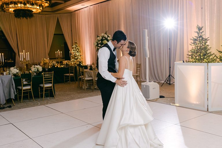 What It's Like to Marry a Rudolph at Alfond Inn - Kristen Weaver ...