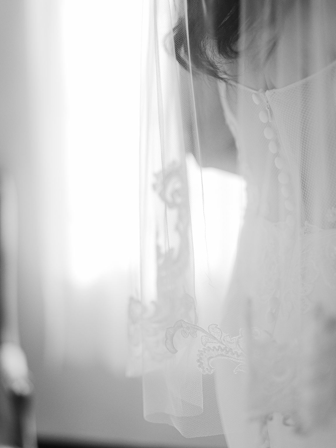 Yisell and Damian said I Do at The Howey Mansion with a Focus on Family ...