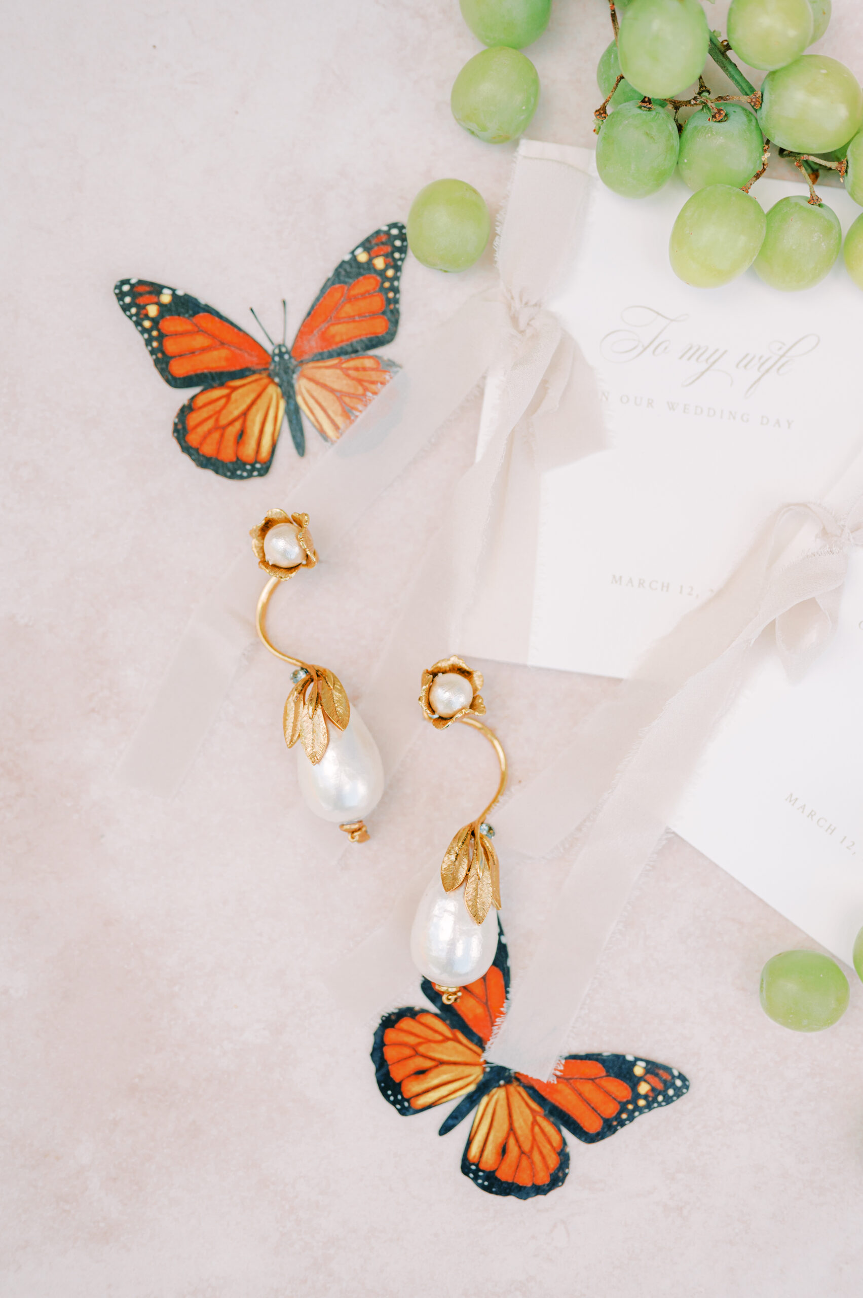 This Bella Cosa Wedding featured on Style Me Pretty - Kristen Weaver ...