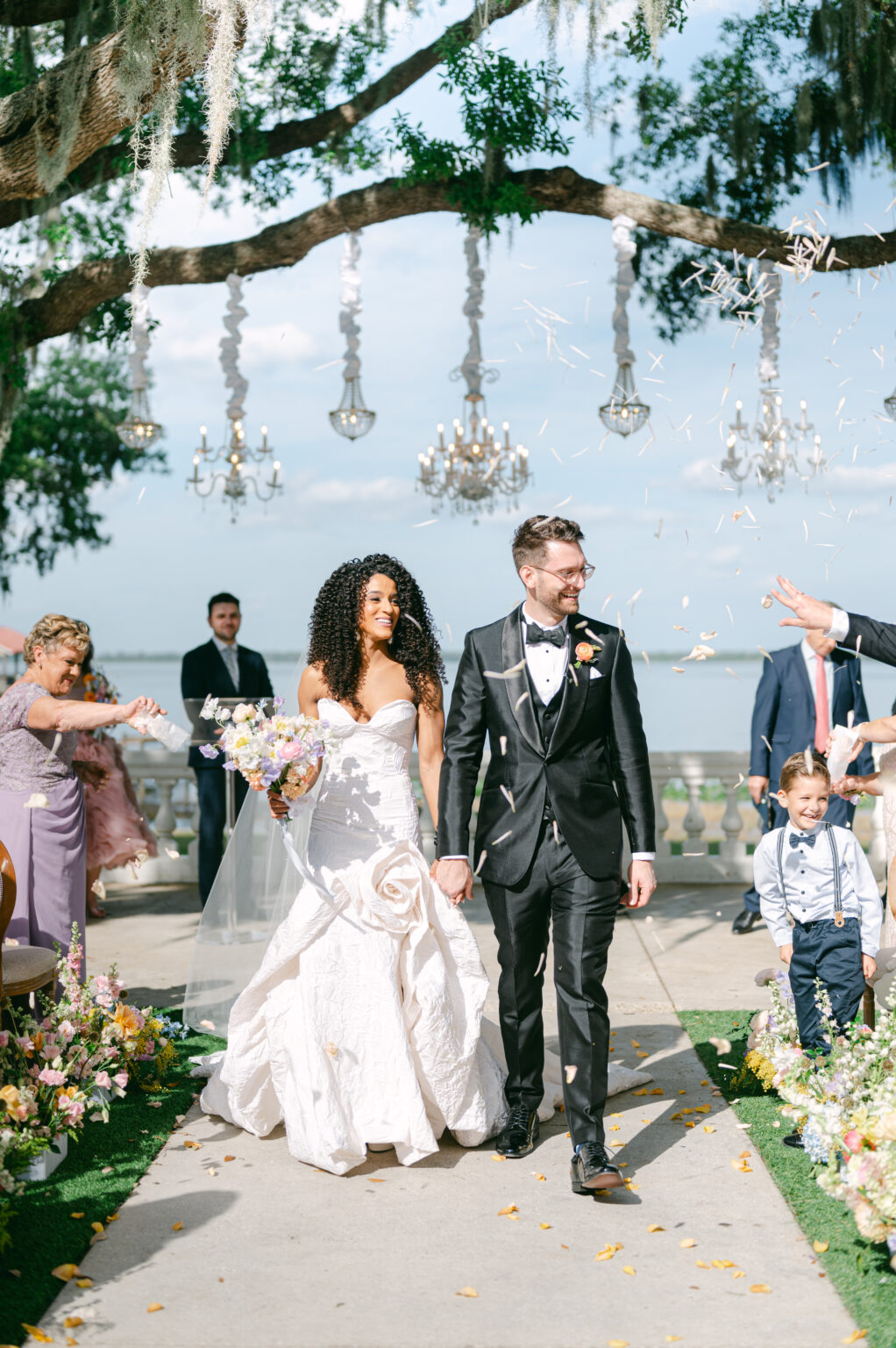 This Bella Cosa Wedding featured on Style Me Pretty - Kristen Weaver ...