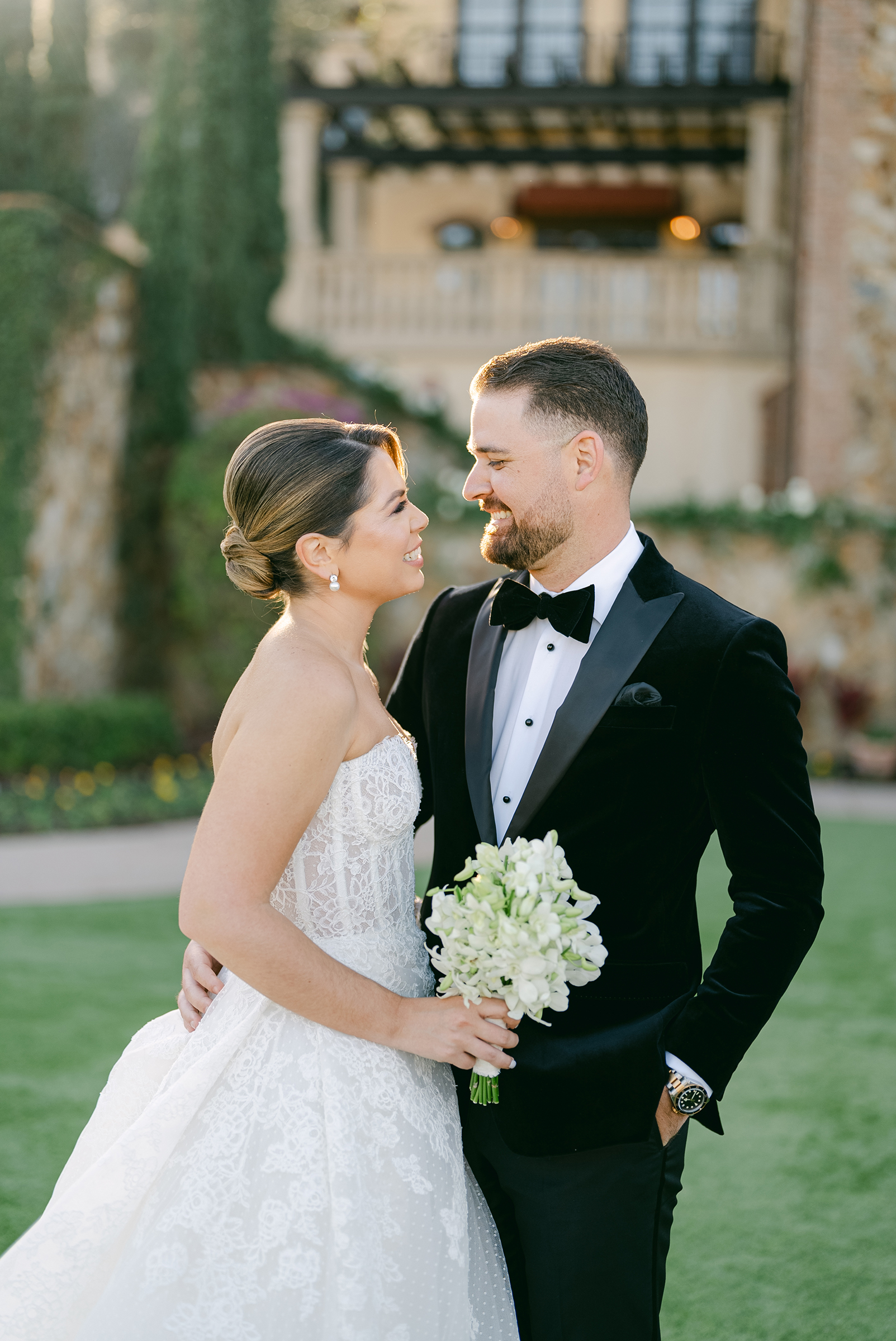 Luxurious Floral Bella Collina Wedding - Kristen Weaver Photography
