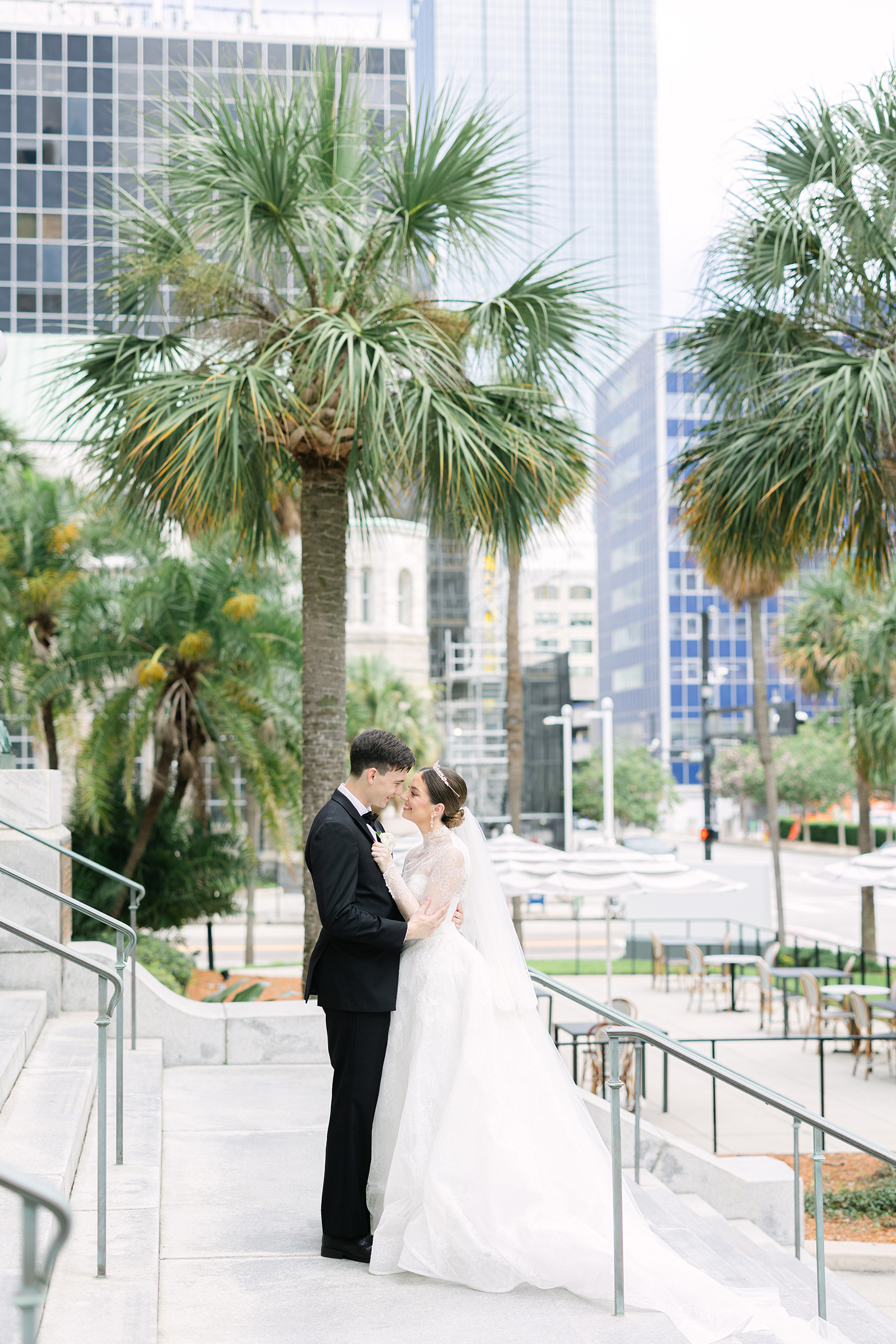 Classic Don Cesar Wedding in St. Pete for Josef and Sarah - Kristen ...