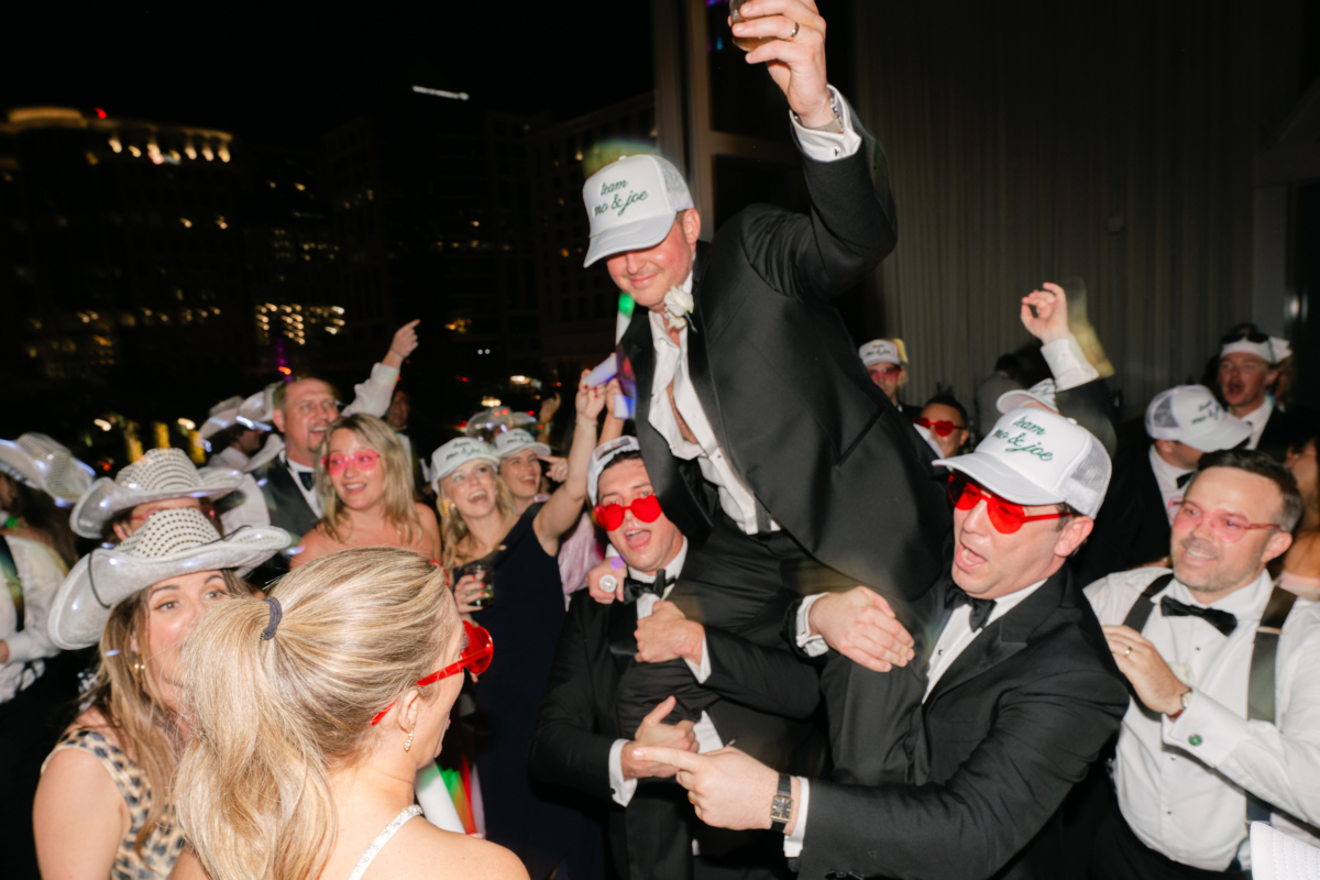 Classic Knowles Chapel Wedding at Rollins College - Kristen Weaver ...